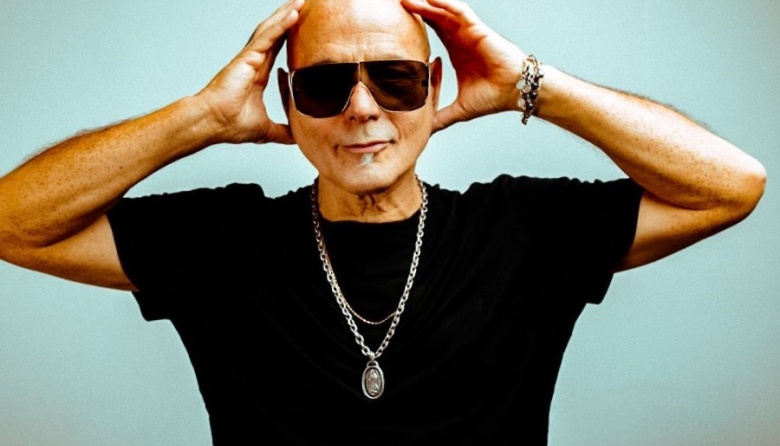 Zeta Bosio Revive los Éxitos de Soda Stereo en Lima este 22 de ...