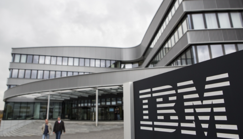 IBM lanzará el primer superordenador cuántico resistente a errores en ...